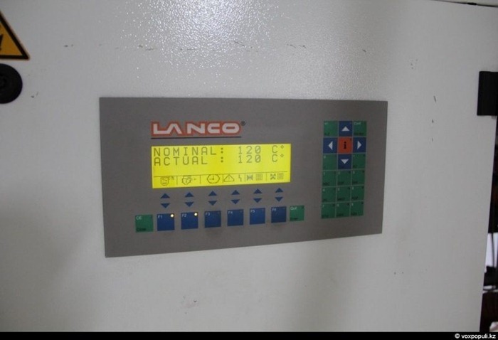 Inside a DVD Manufacturing Plant | Amusing Planet